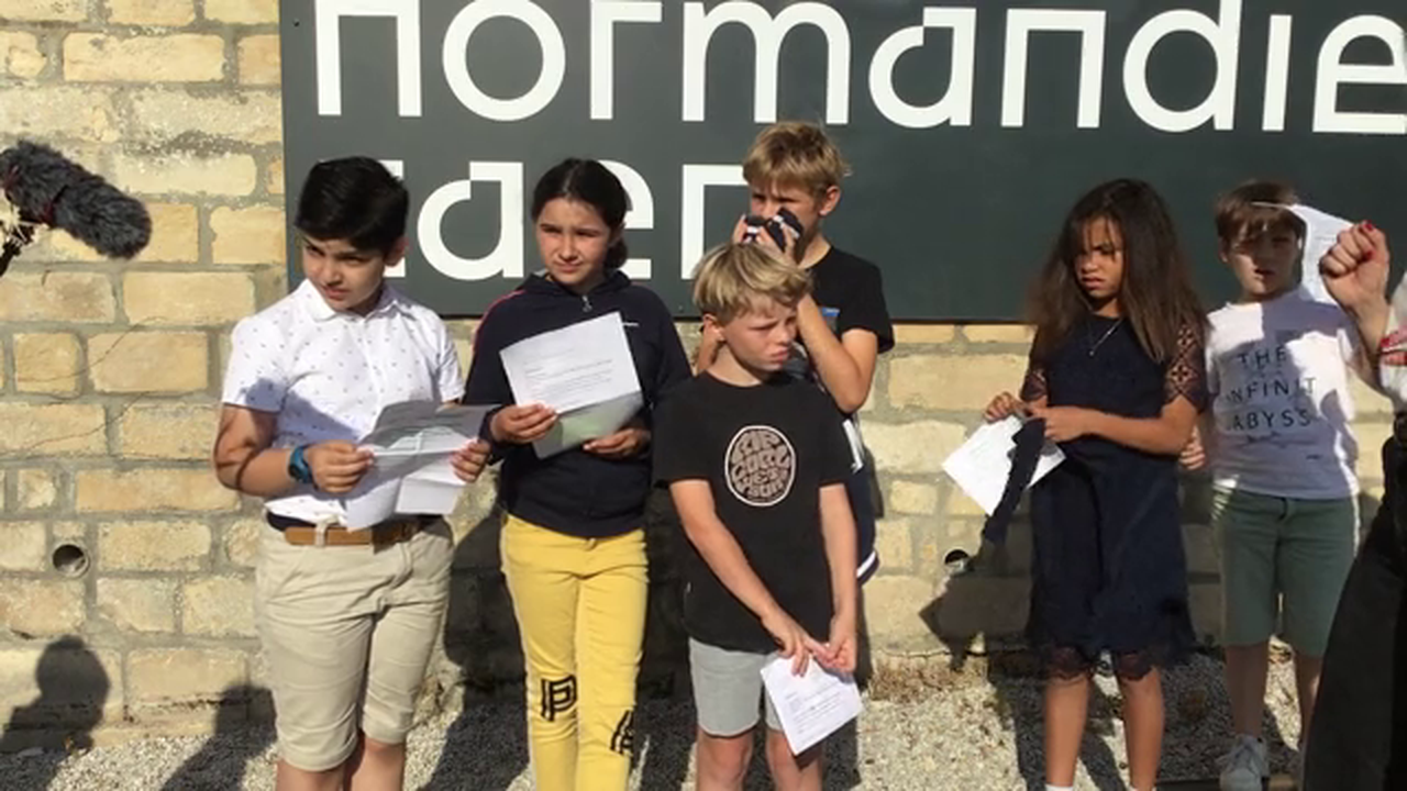 PodEduc - Webtv Des Cm1: Première Interview Septembre