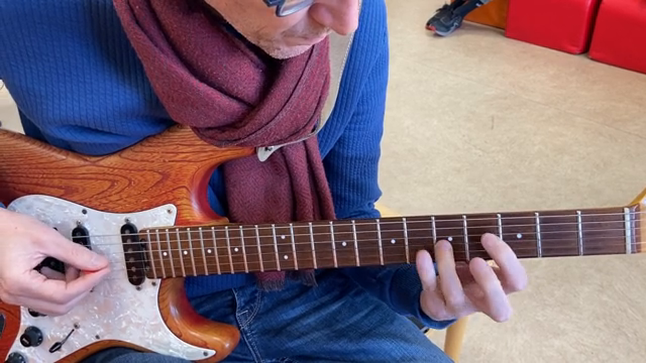 PodEduc - Introguitare.Mov