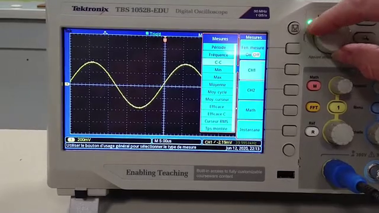 PodEduc - Tuto_Oscillo_Tektronix.Mp4