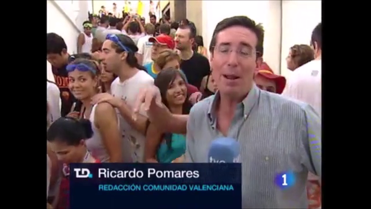 PodEduc - La Tomatina De Buñol 2010 R.Mp4