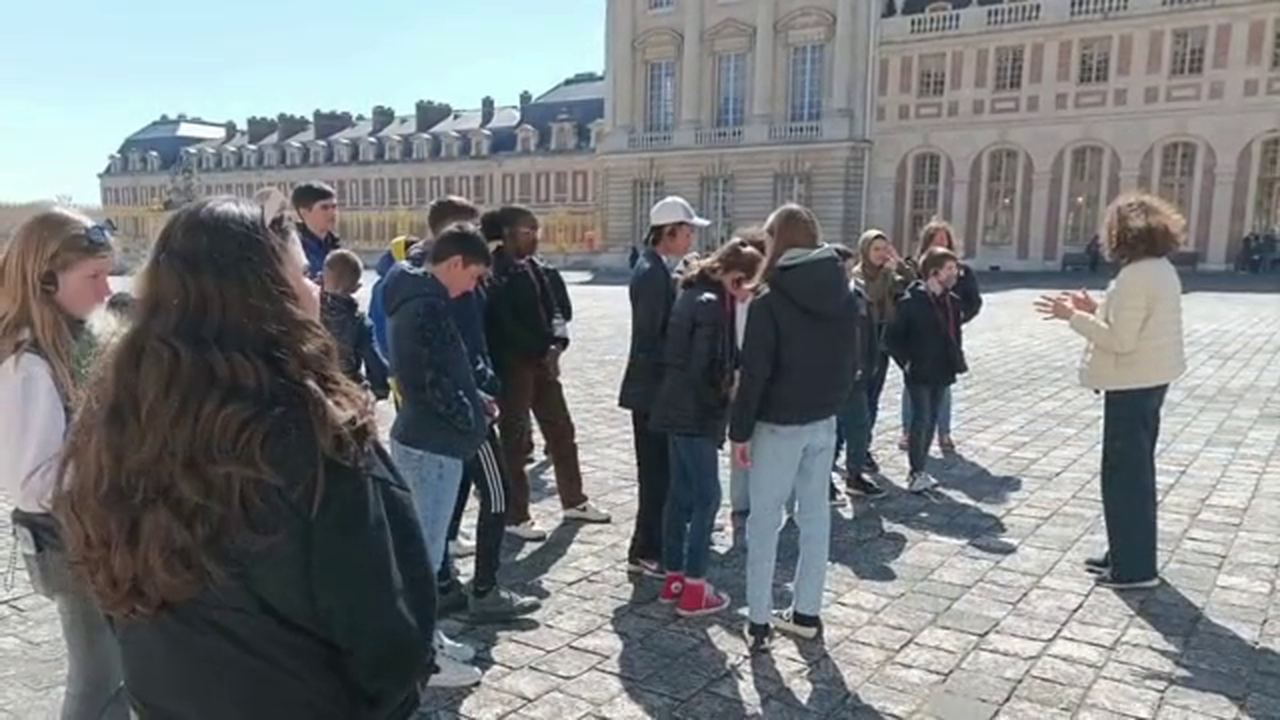 PodEduc - Normandie - Collège Jean Rostand - Argentan - Reportage Sortie Château De Versailles.Mp4