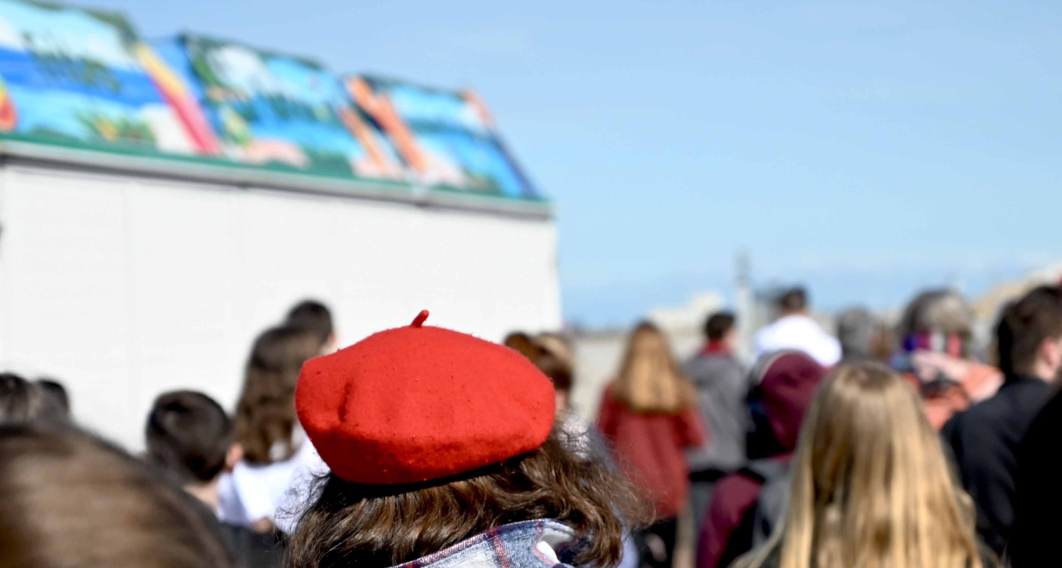 PodEduc - La Danse Des Bombes.Mp4