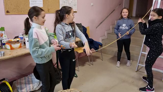 PodEduc - Homme Débout 1.Mp4