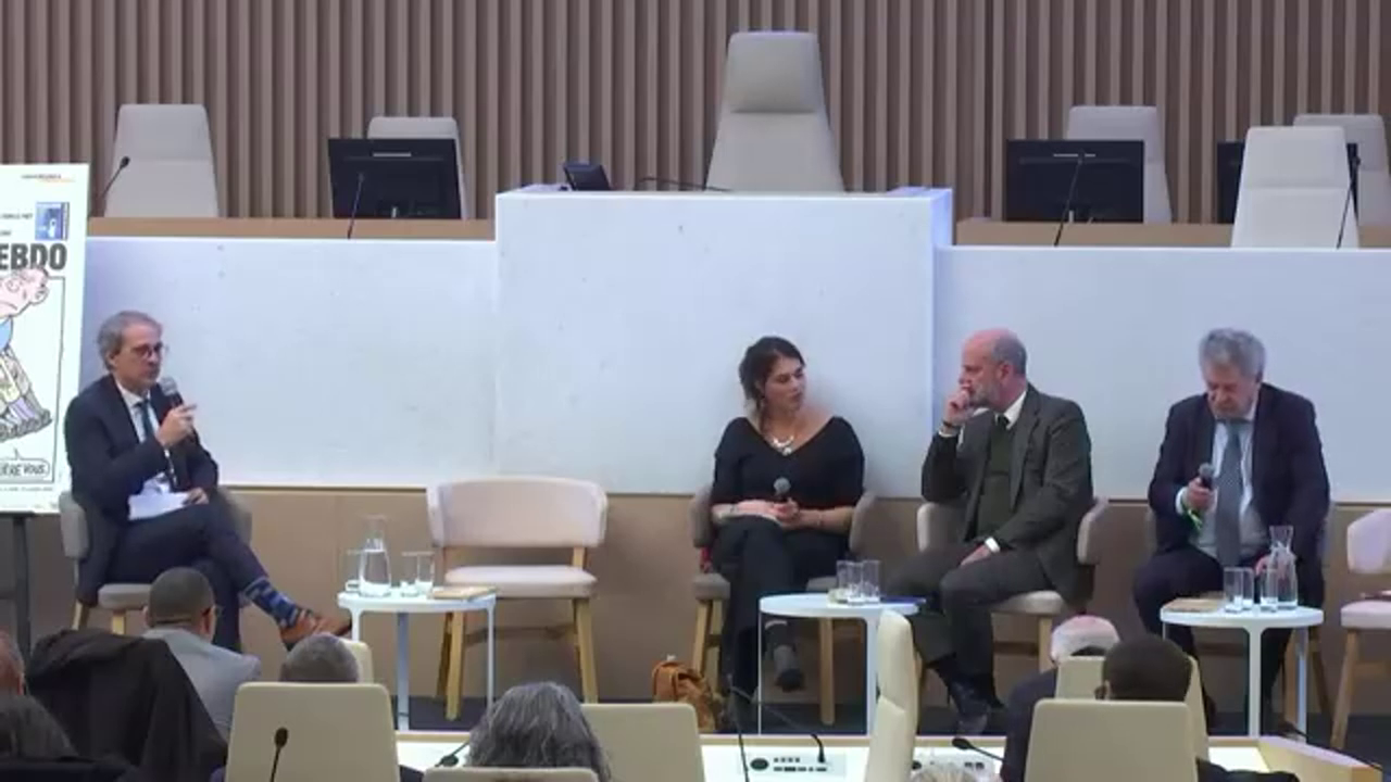 PodEduc - 11 - Ecole - Table Ronde.Mp4