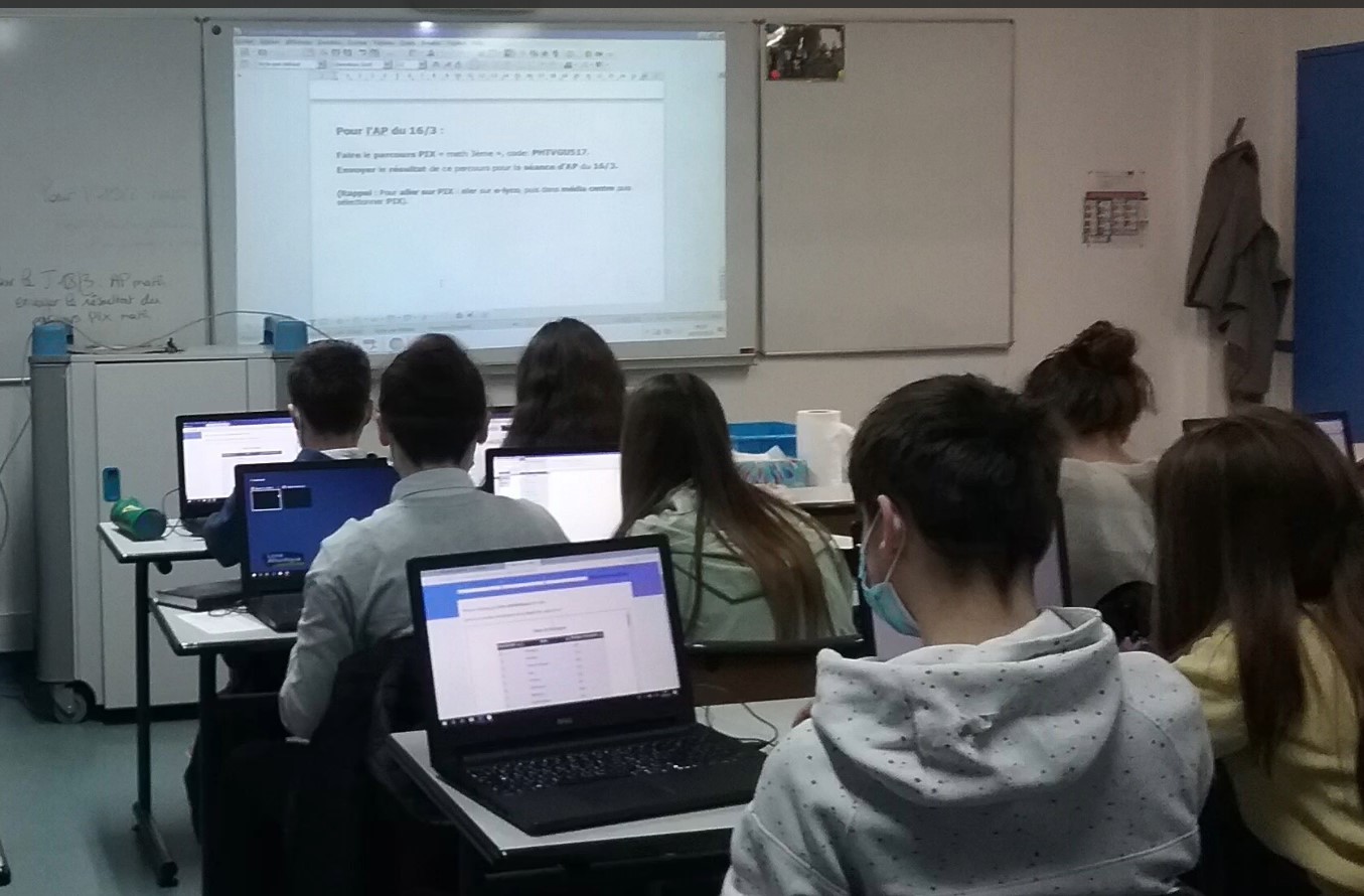 PodEduc - Outils Numériques.Mov