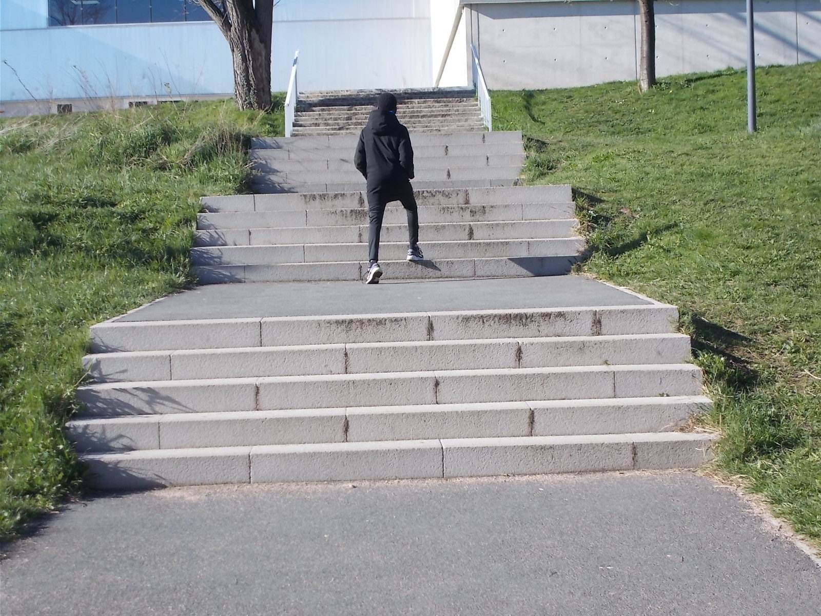 PodEduc - L'Escalier.Mp4