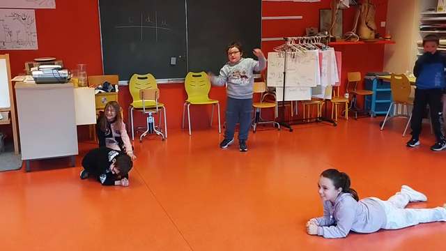 PodEduc - Vid_20240201_100743.Mp4