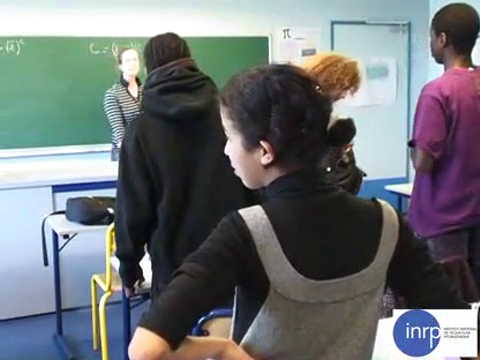 PodEduc - Lucie Entrée En Classe.Mp4