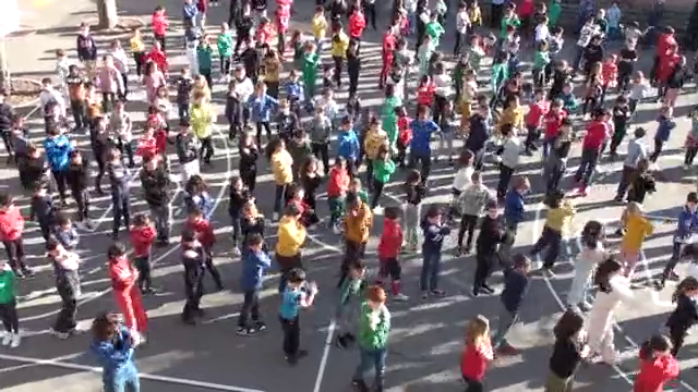 PodEduc - Flashmob Élémentaire Diderot.Mp4