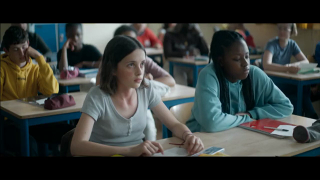 PodEduc - L'École Est À Nouveau Extrait