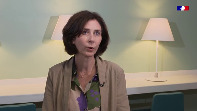 PodEduc - 3 Questions À Stéphanie Gutierrez (1).Mp4