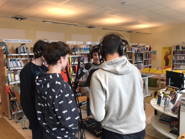 PodEduc - Normandie - Lycée Jean-Baptiste Decrétot - Louviers ...
