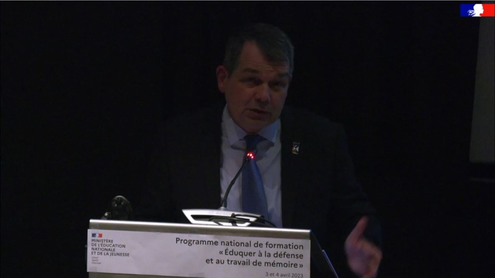 PodEduc - Clôture - Eduquer À La Défense Et Au Travail…